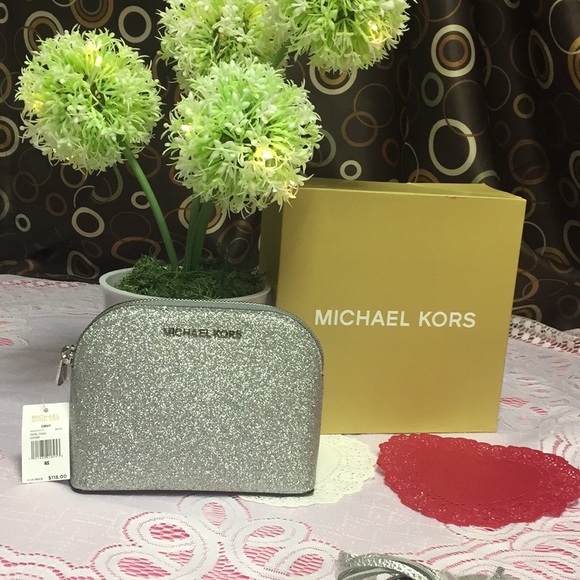 Michael Kors | Bags | Nwtmichael Kors Pouch | Poshmark
